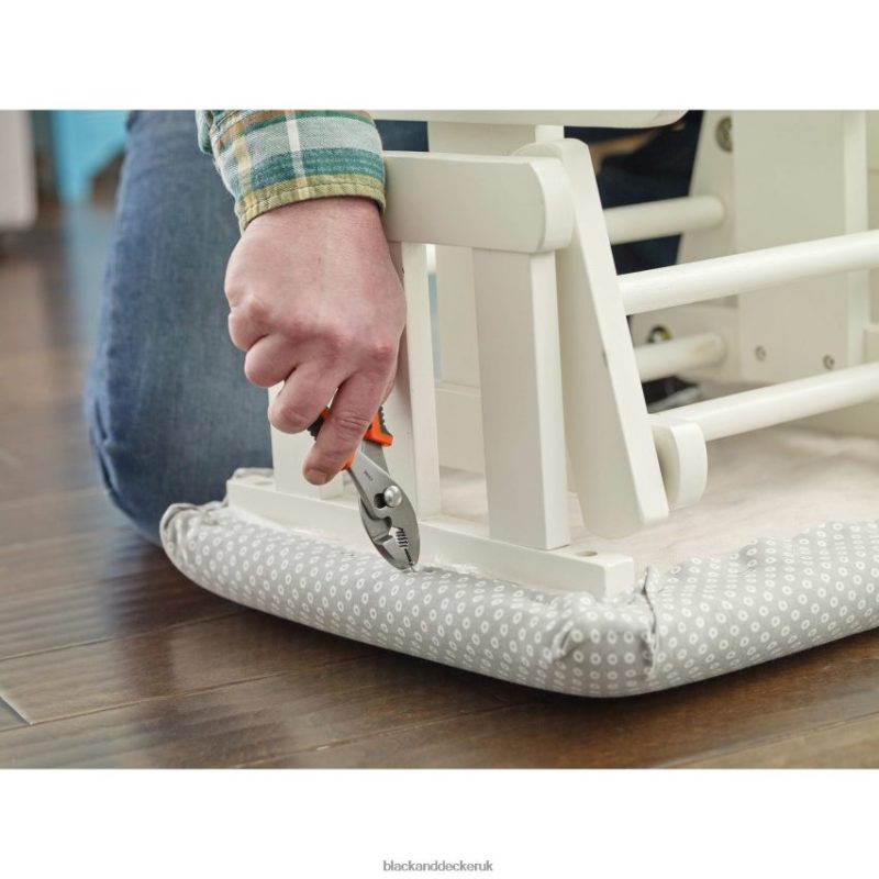 BLACK+DECKER FP0H55412V MAX Drill & Home Tool Kit 60-Piece Tools ...